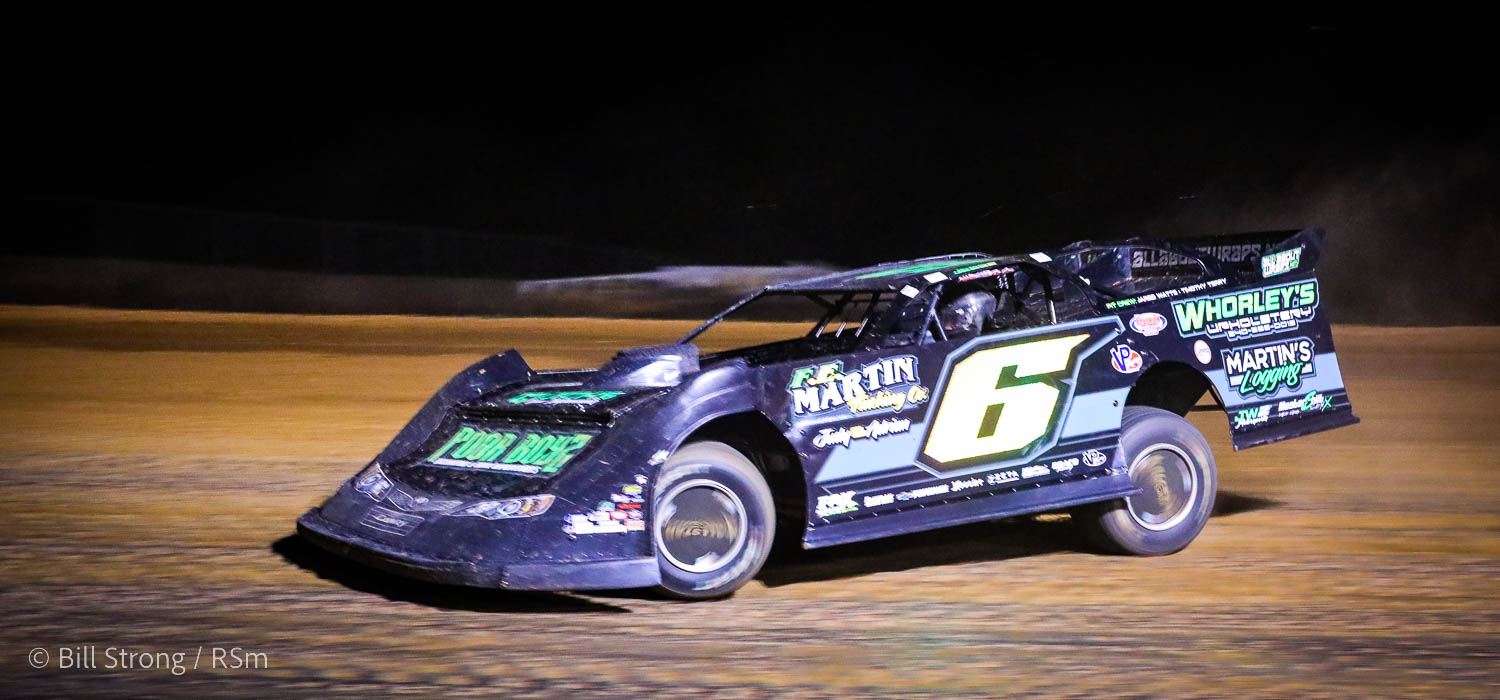 Dirt Track Racing at Central Virginia’s Natural Bridge Speedway